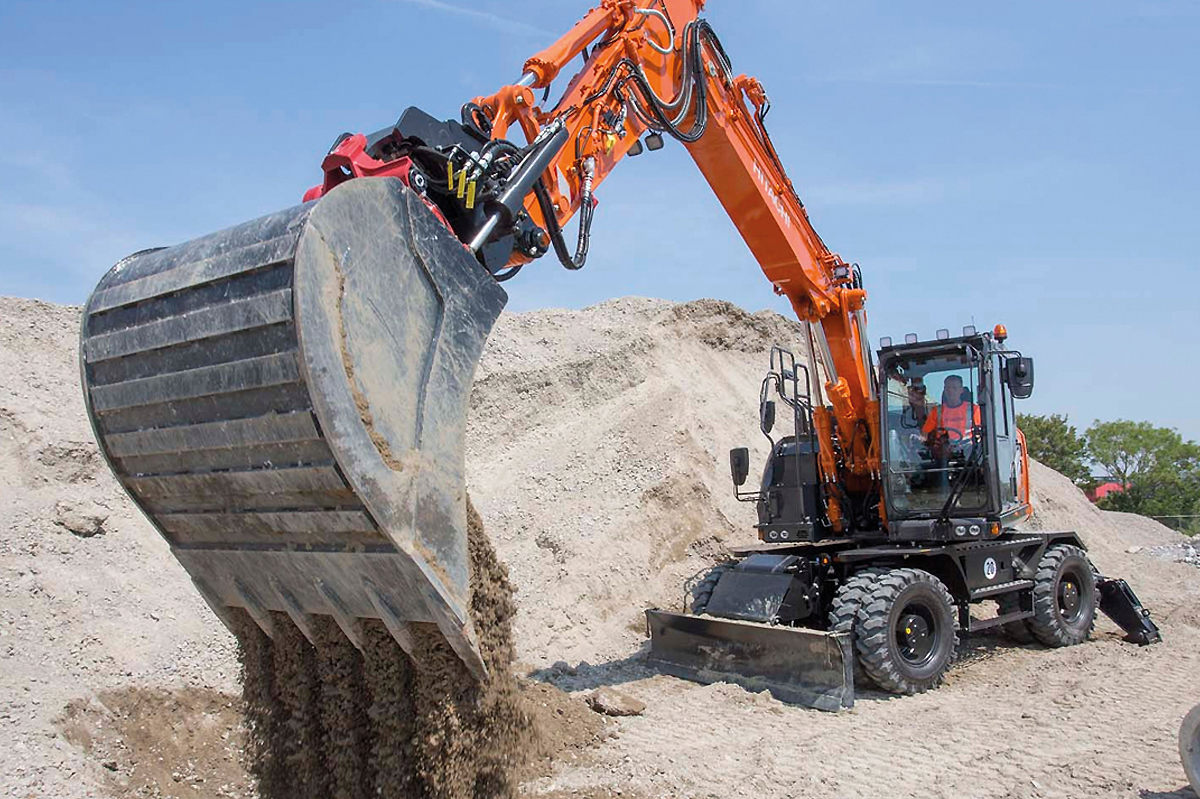 Probst Maveg – Ihr Spezialist für Hitachi Abbruchbagger